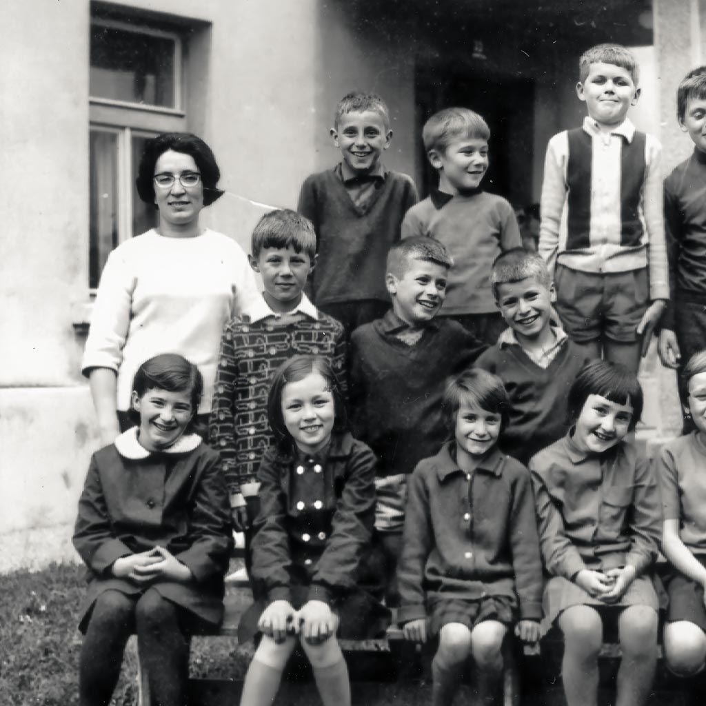 Rakek 1967/68 – 2. razred | Stare slike