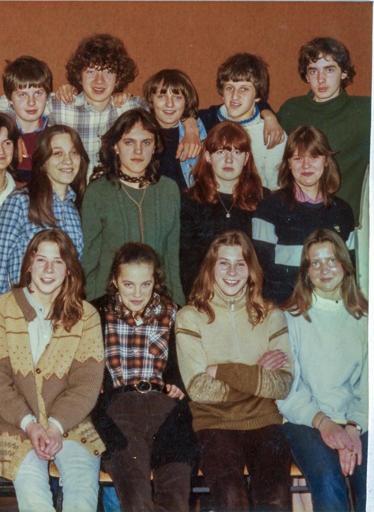 Rakek 1982/83 – 8. razred | Stare slike